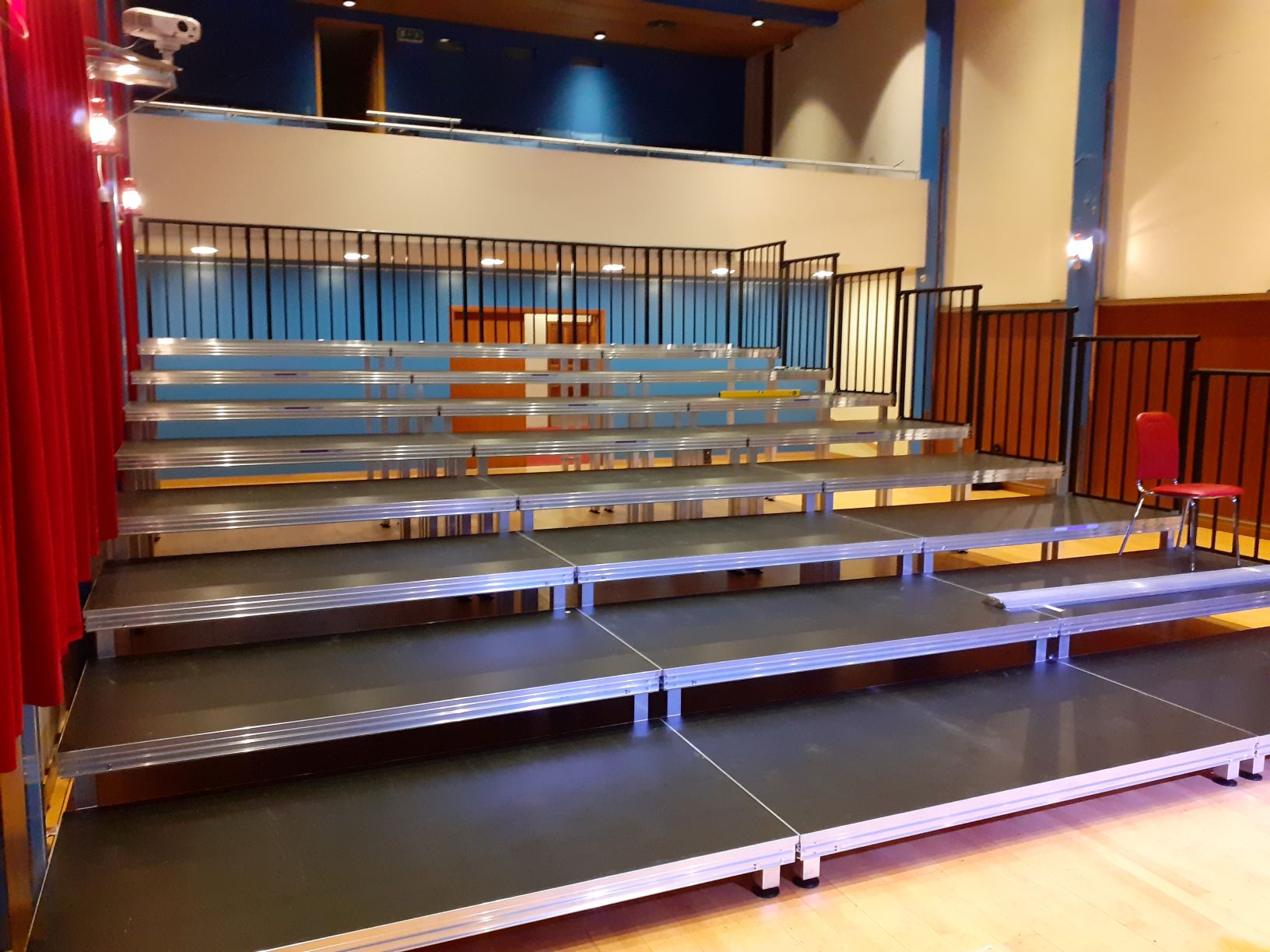 Types of Platforms for Auditorium Functions - Christian School Products